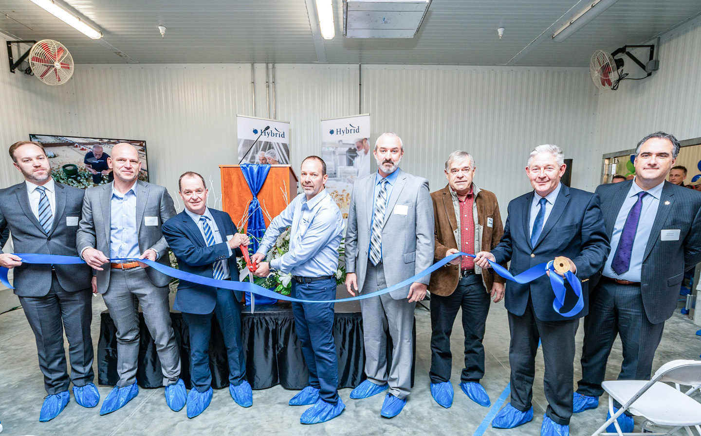 Hendrix Genetics celebrates the opening of another world-class turkey ...